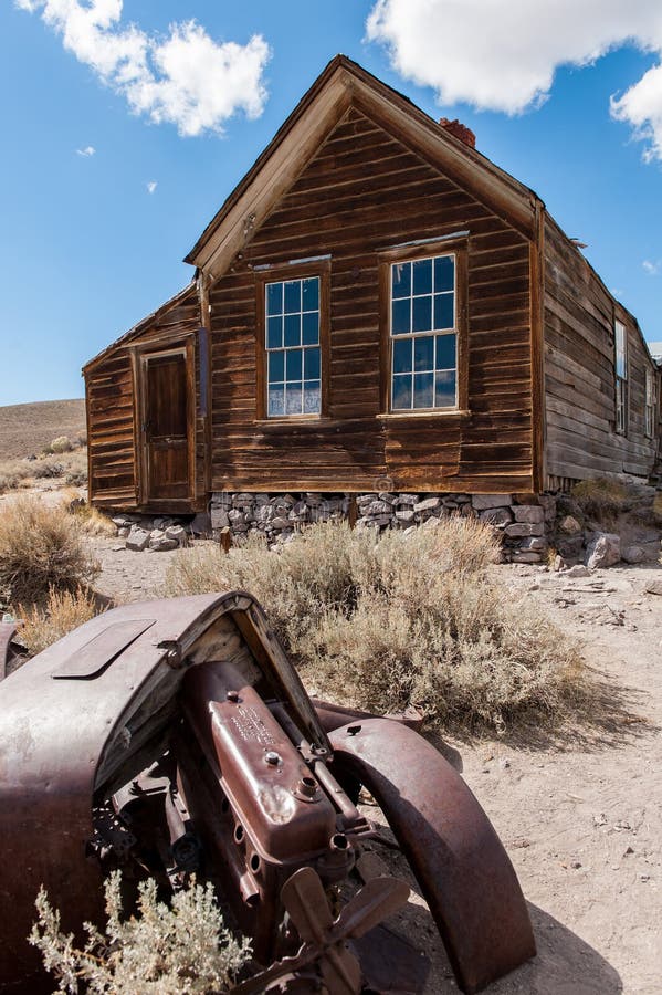 The Old House and the Car in the Desert Stock Photo - Image of desert ...