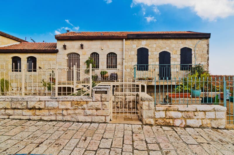 Old house in jerusalem stock image. Image of historical - 94187681