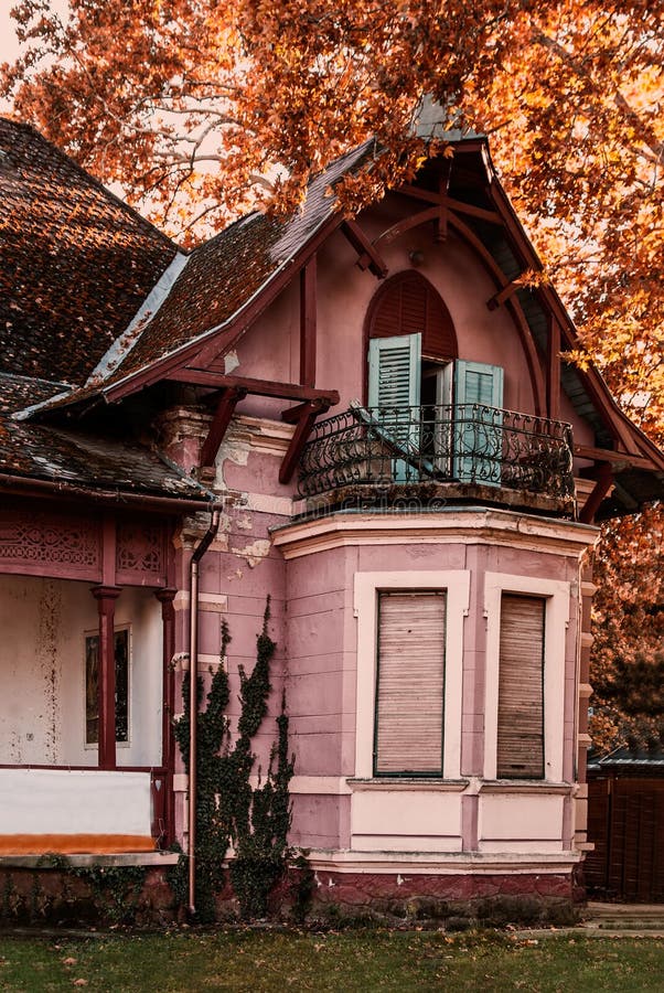 Old house stock image. Image of crumbling, exterior, high - 52155321