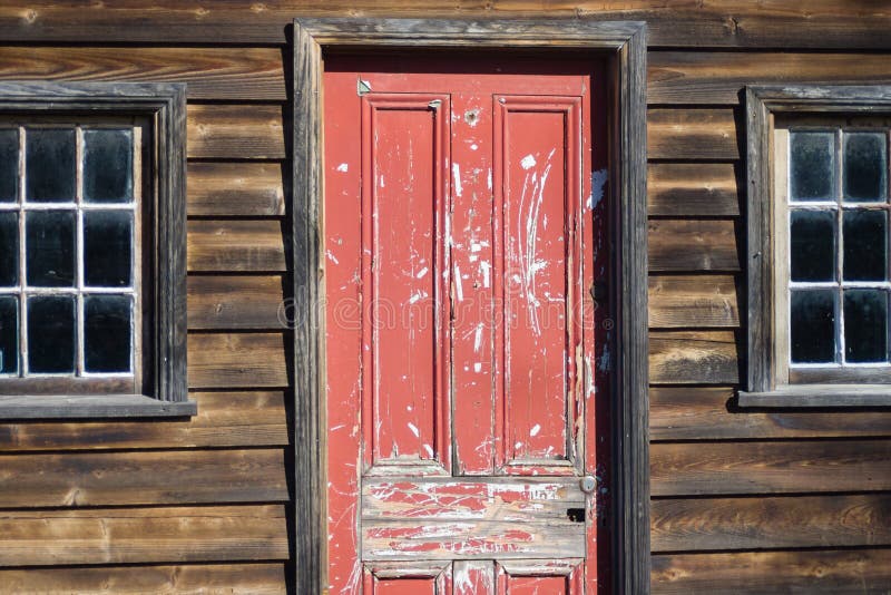 Old Hut stock image. Image of maldon, door, empty, peeling - 28932575