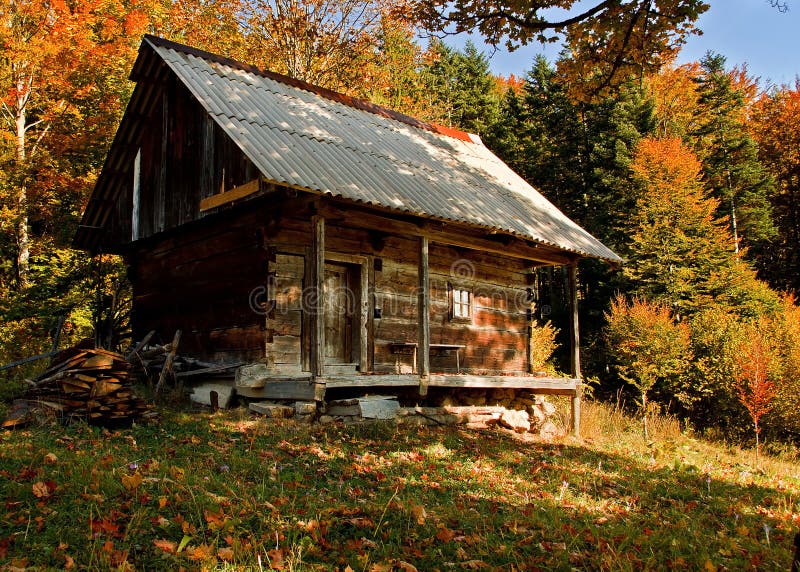 Old hut stock image. Image of green, home, landscape - 46921907