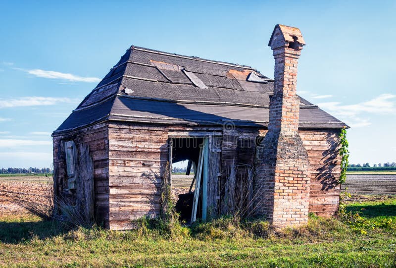 Old hut stock image. Image of house, front, landscape - 31145931
