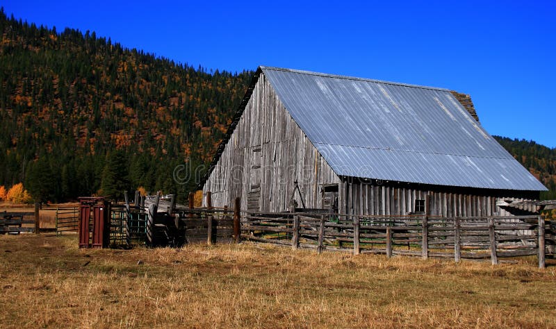 Old Idaho Barn 3 stock photo. Image of rustic, country - 3425890