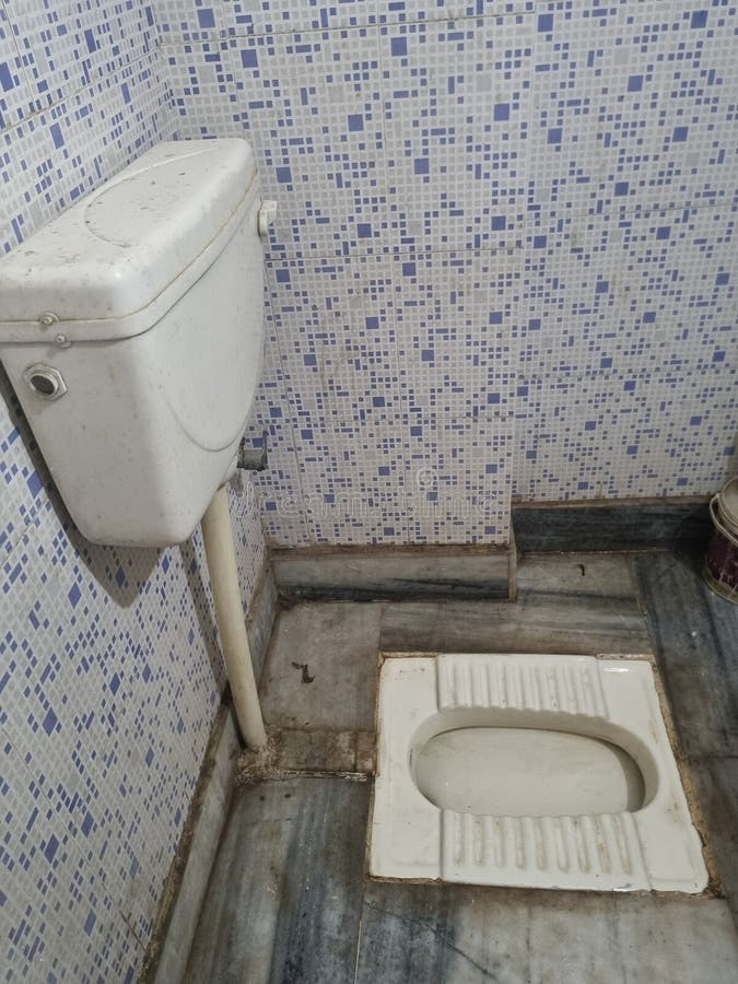 Old Indian Commode | Indian Commode with Flush Tank Stock Image - Image of wall, property: 401561353