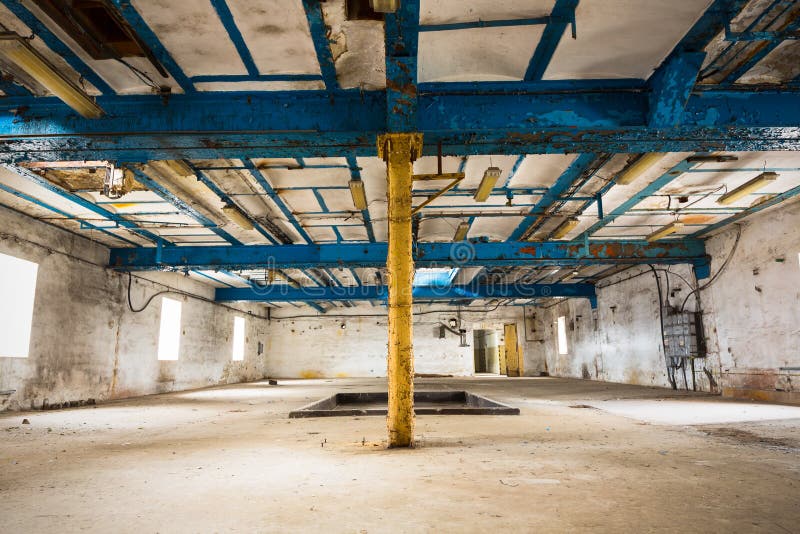 Old Industrial Building Interior, Support Structure Stock Photo - Image ...