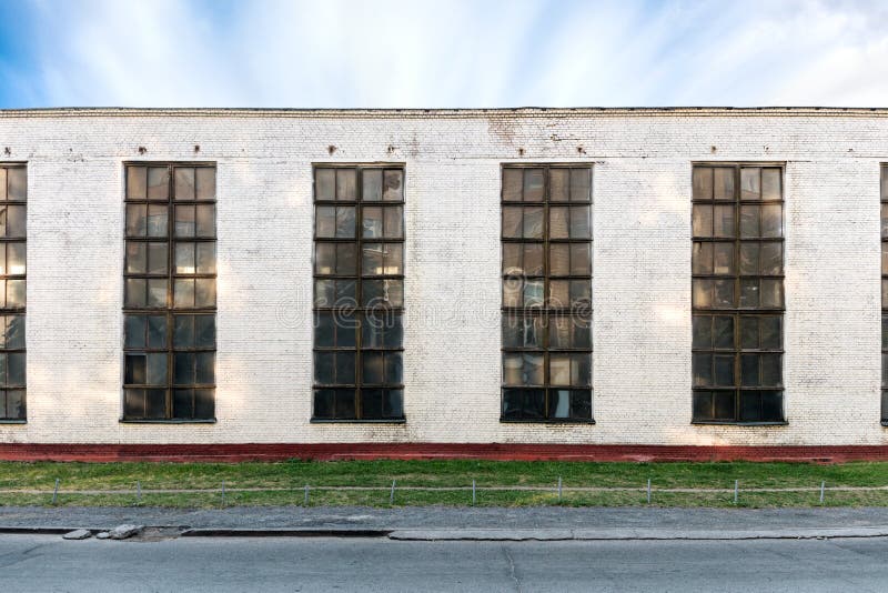 3,779 Old Industrial Warehouse Facade Stock Photos - Free & Royalty ...