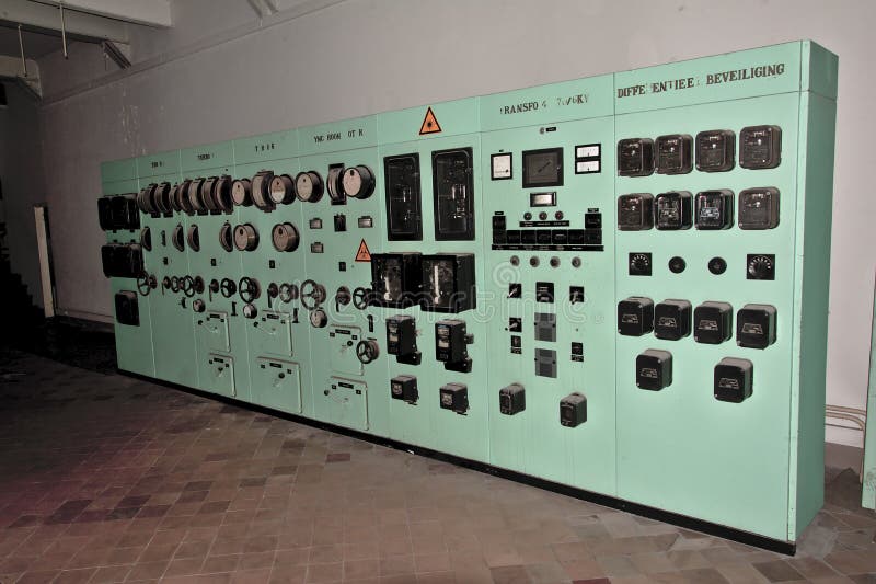 Old Industrial Control Panel Editorial Image - Image of voltage ...