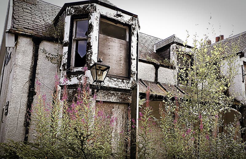 Old Struan Hotel Stock Photos - Free & Royalty-Free Stock Photos from ...