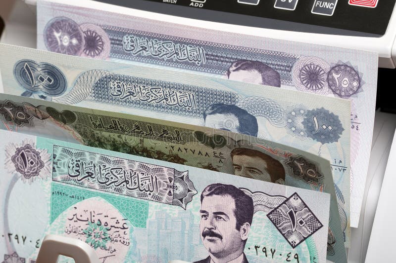 Old Iraqi Dinar in a Counting Machine Stock Photo - Image of banknote ...