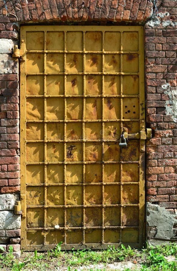 Rusty Texture Background, Old Iron Door with Lattice Structure on a Red ...