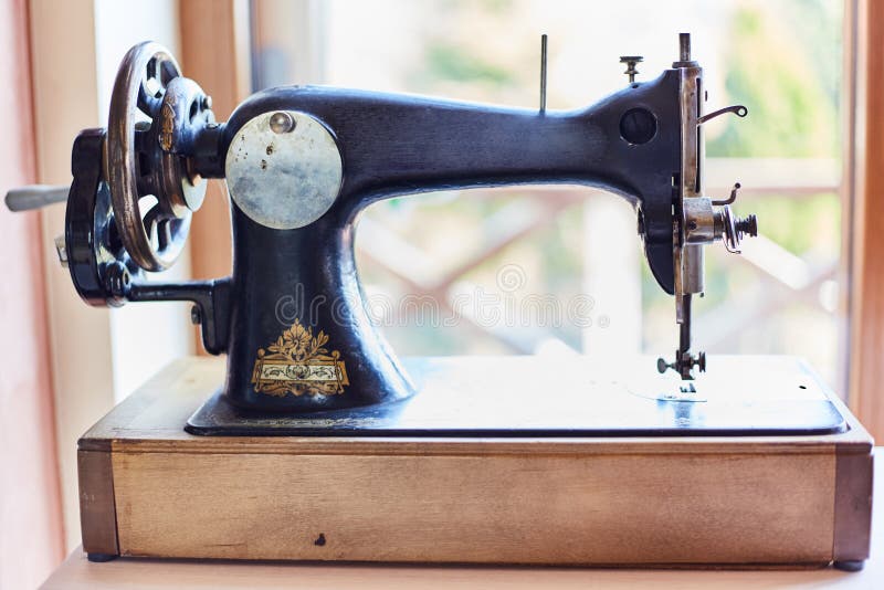 Old Iron Sewing Machine in a Village House Stock Image - Image of room ...