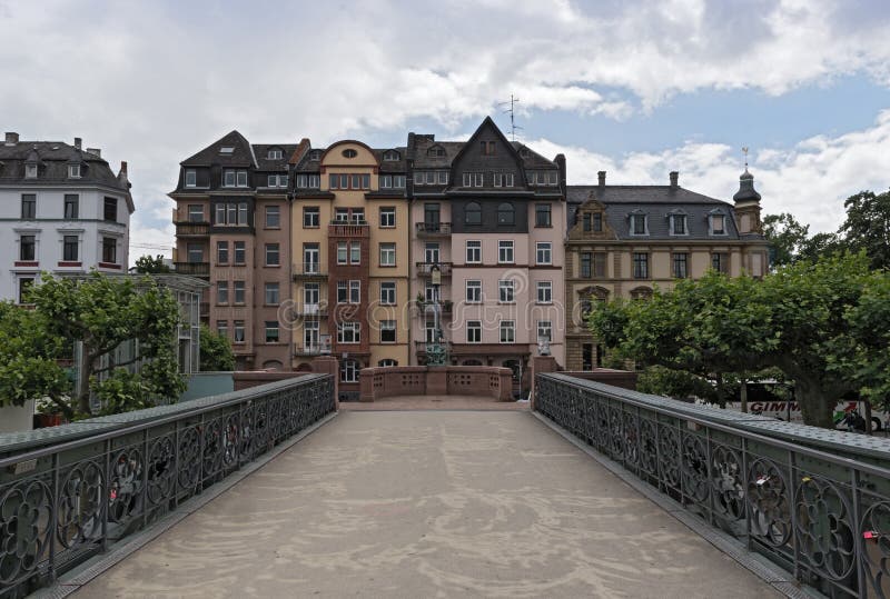 The Old Iron Pedestrian Bridge Eiserner Steg, Frankfurt, Germany ...