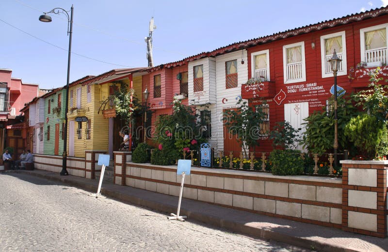 Old Istanbul houses editorial photography. Image of style - 25596562