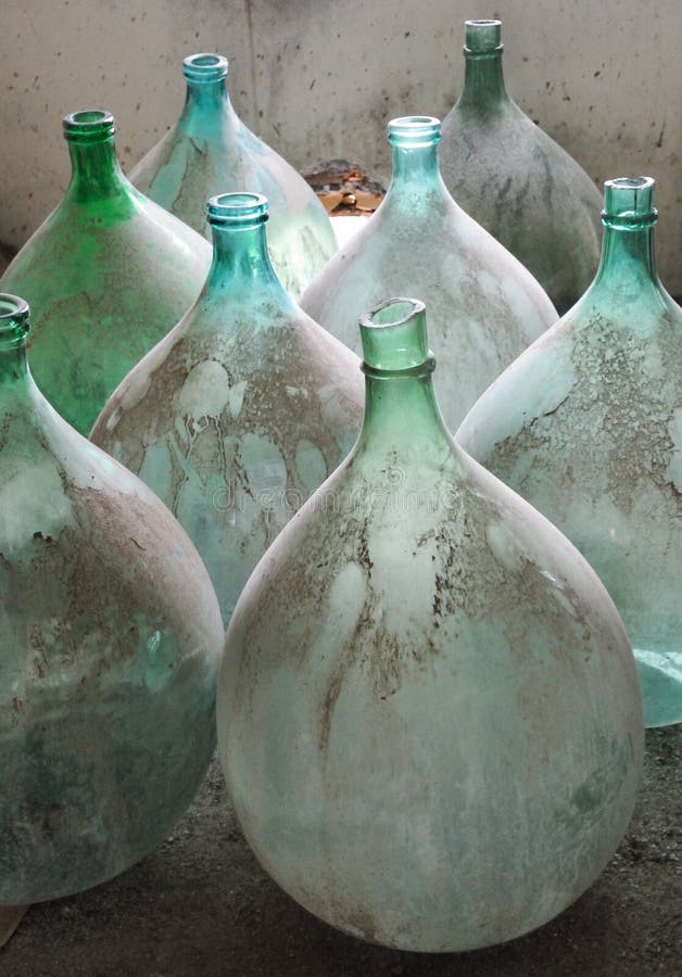 Old italian demijohn stock image. Image of demijohn, tuscany - 39053675