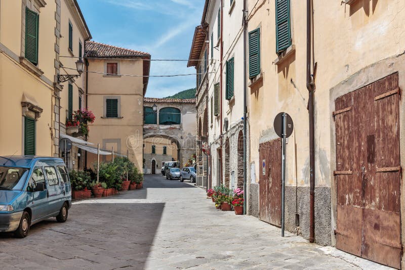 Streets Of Old Tuscany, Italy Stock Image - Image of bisycle, building ...