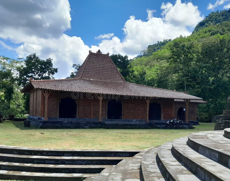 Old Javanese Pyramid House Indonesia Stock Image - Image of indonesia ...