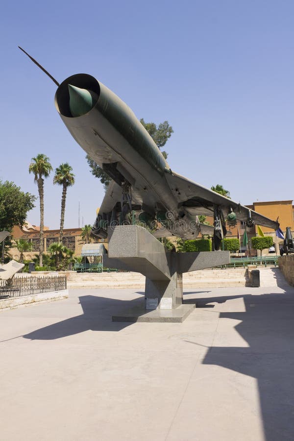 Old jet fighter editorial photo. Image of concrete, backyard - 26344241