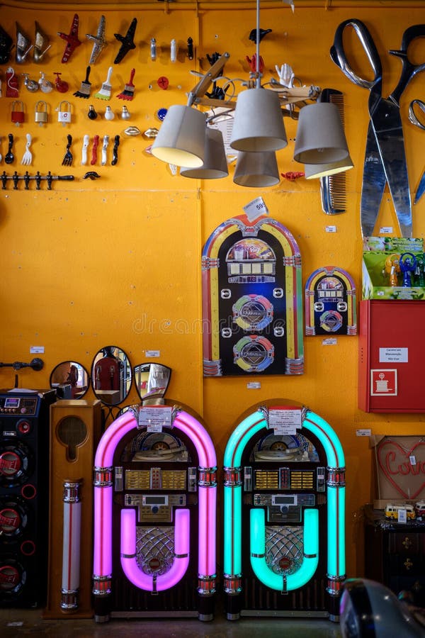 Juke Box on Restaurant Table 1950 Style. Stock Image - Image of spoon ...