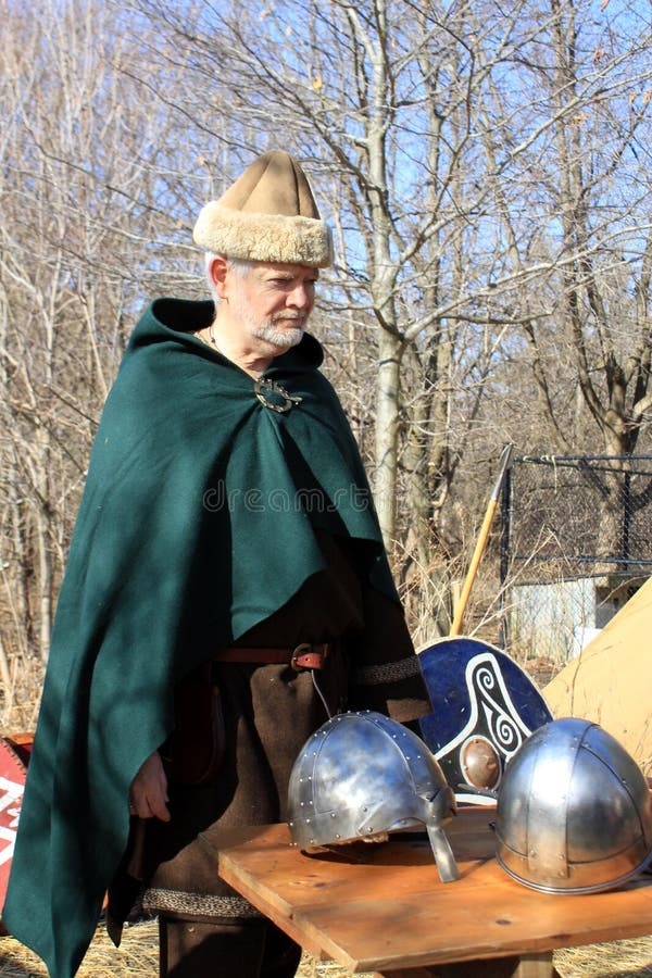 The Old Knight editorial photography. Image of ontario - 23212542