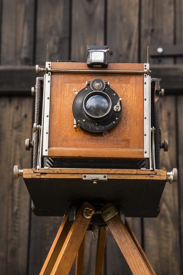 Old large format camera stock photo. Image of retro - 142991994