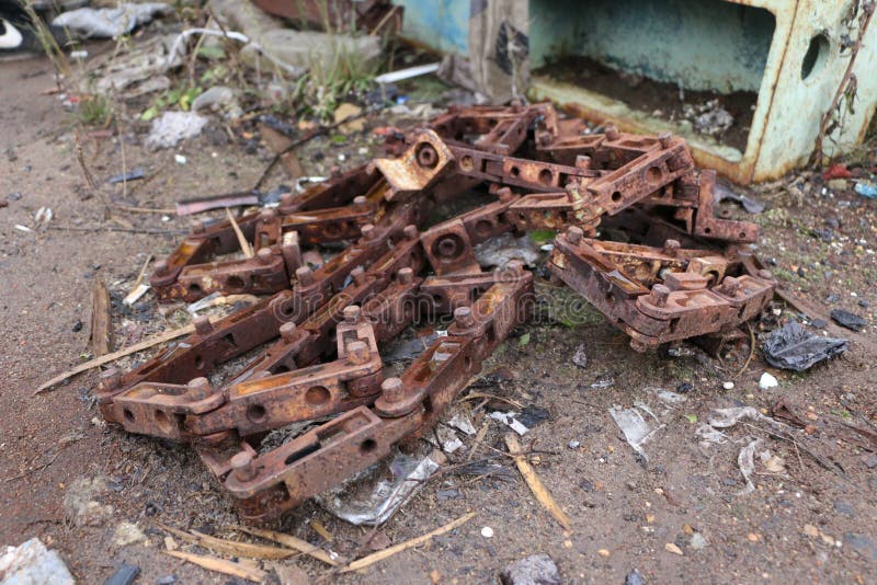 Old Rusty Chain of the Machine Tool Stock Image - Image of metallic ...