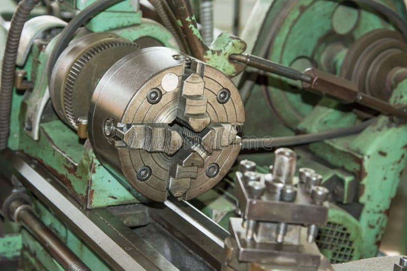 Old Vintage Lathe. Metalworking Workshop Stock Image - Image of cutter ...