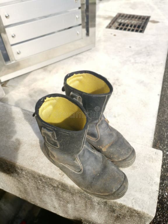 Old Leather Boot Drying on the Concrete Lap. Stock Image - Image of ...