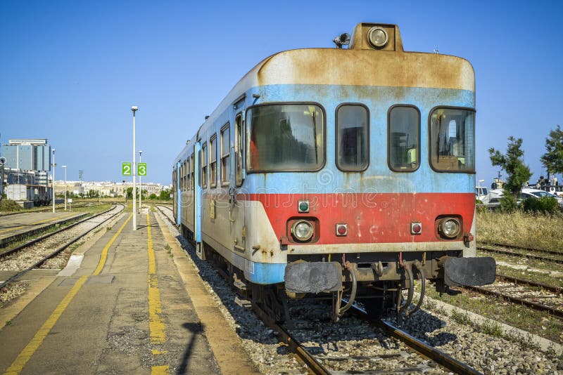 Old local train of italy stock image. Image of rail, passenger - 43214587
