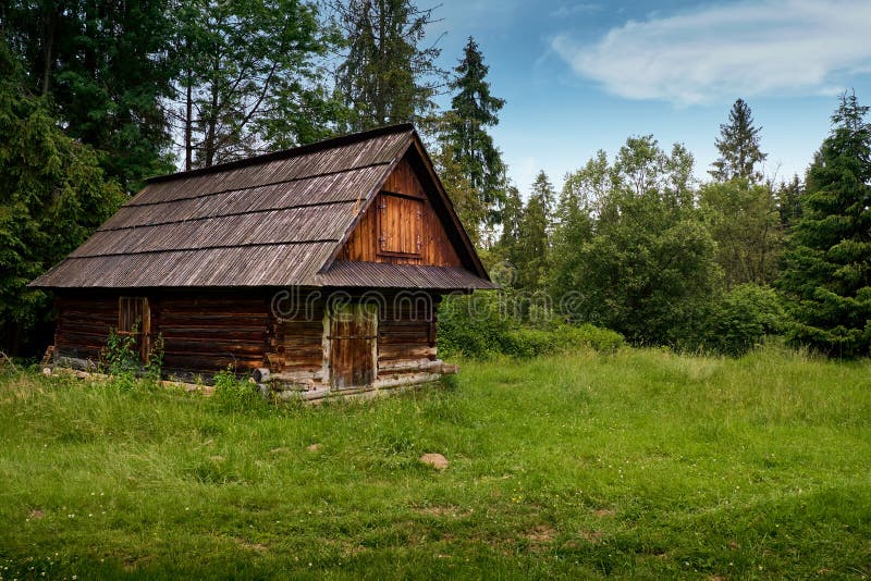 Old Log Cabin in the Forest Stock Photo - Image of tatra, farm: 132631092