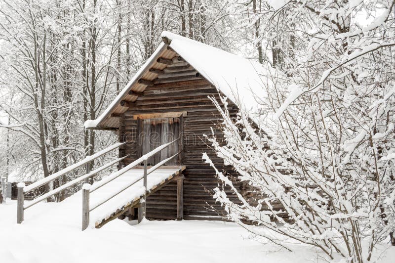 Old log stable editorial image. Image of cold, season - 109414960