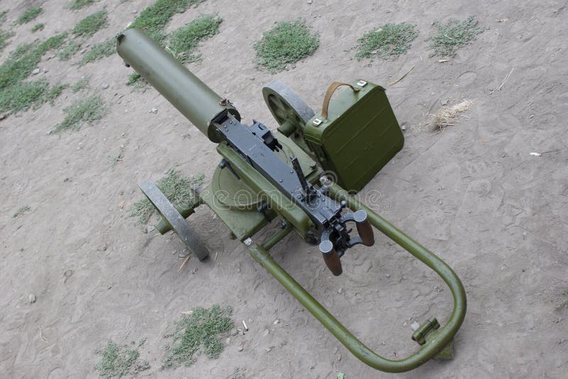 Old machine gun stock photo. Image of maxim, metal, power - 33586382