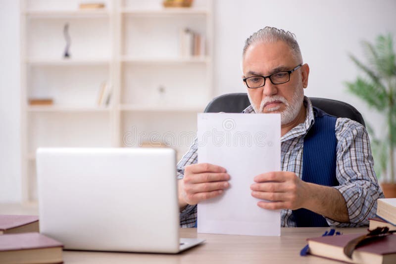 Old Male Writer Sitting at Workplace Stock Photo - Image of freelance ...