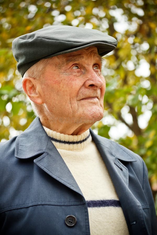 Old Man Smiling stock image. Image of maturity, portrait - 20576687