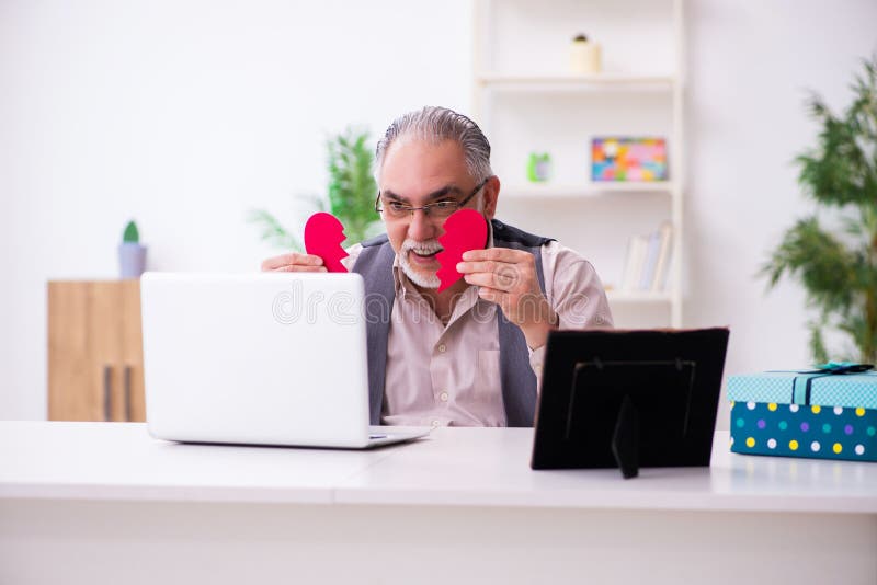 Old Man Doing Marriage Proposal Via Internet Stock Image - Image of ...