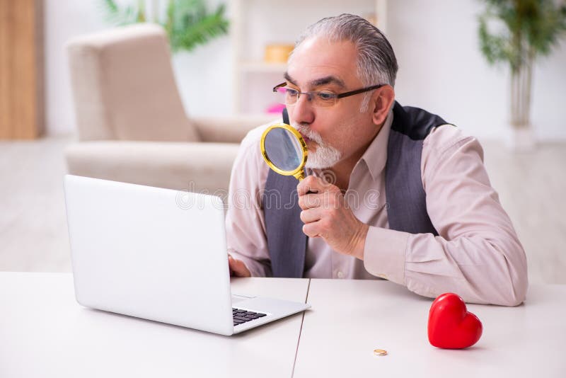 Old Man Doing Marriage Proposal Via Internet Stock Photo - Image of ...
