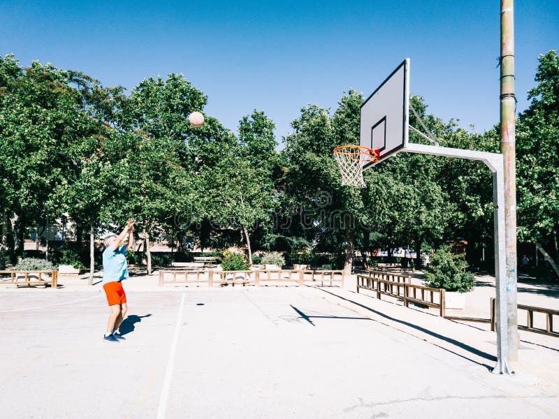Old Man Playing in a Court Basket Editorial Photography - Image of ...