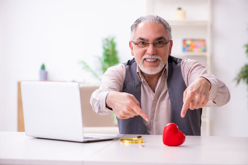 Old Man Doing Marriage Proposal Via Internet Stock Image - Image of ...