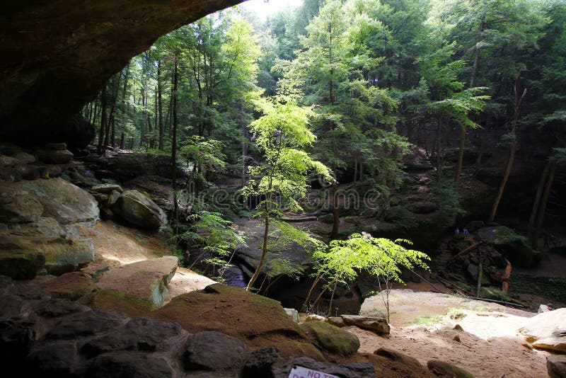Old Man S Cave in Summer, Hocking Hills State Park, Ohio Stock Photo ...