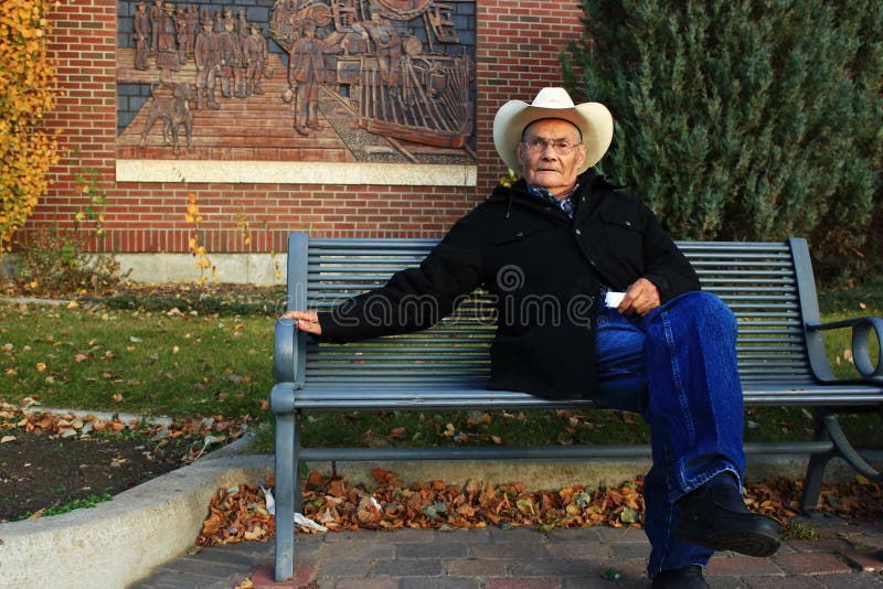 1+ Old cowboy bench Free Stock Photos - StockFreeImages