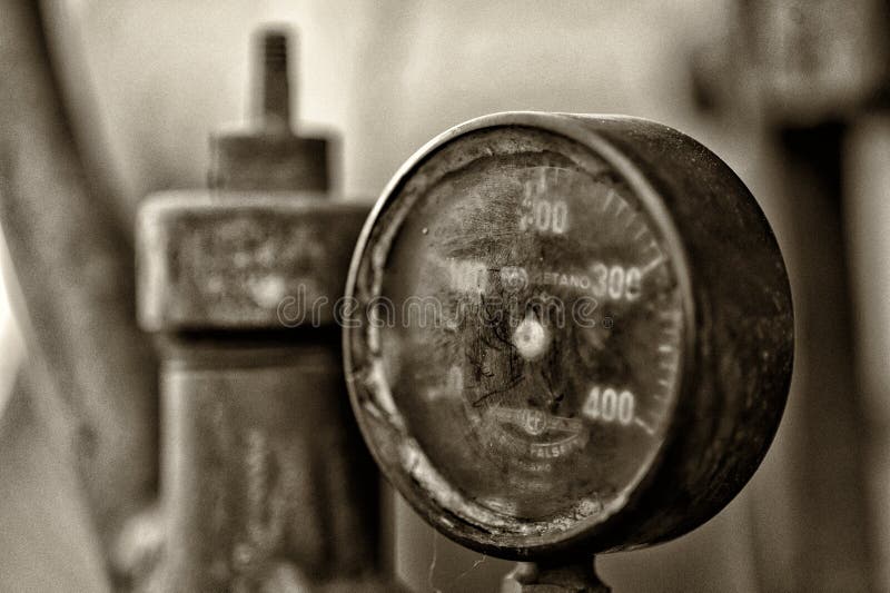 Old Manometer stock image. Image of gauge, meter, black - 48454039