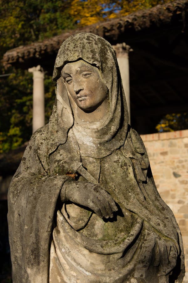 Old Statue Of Maria And Jesus Stock Image - Image of mother, divine ...