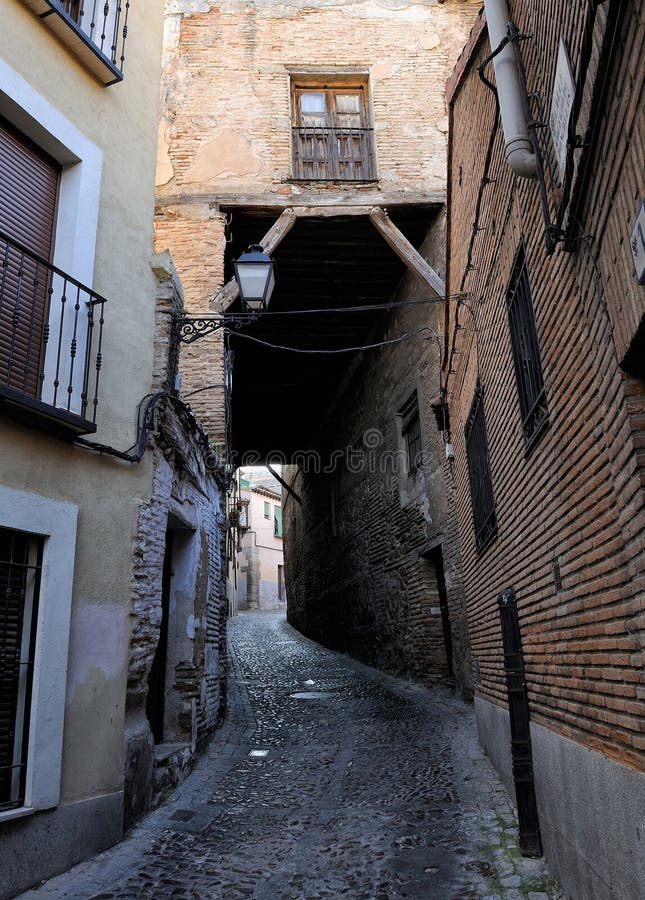 Medieval Alley with Stone Houses and Arches in the Picturesque Town of ...