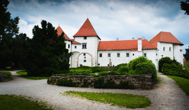 Old Town Castle in Varazdin Editorial Stock Photo - Image of baroque ...