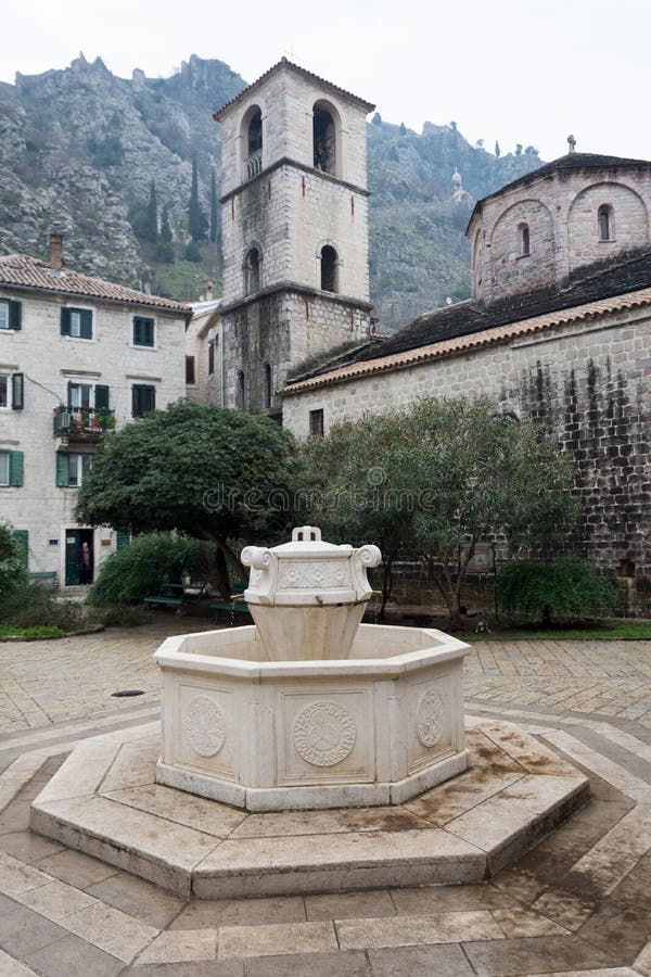 Old Medieval Concrete Water Well Stock Photo - Image of concrete ...