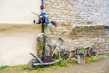 483 Old Hag Stock Photos - Free & Royalty-Free Stock Photos from Dreamstime