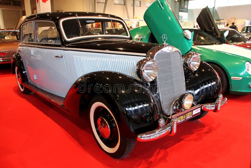 Old Mercedes-Benz editorial photography. Image of conceptcar - 37457247