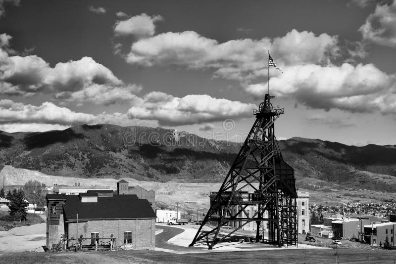 Old Mine Headframe stock image. Image of habitat, history - 18856385