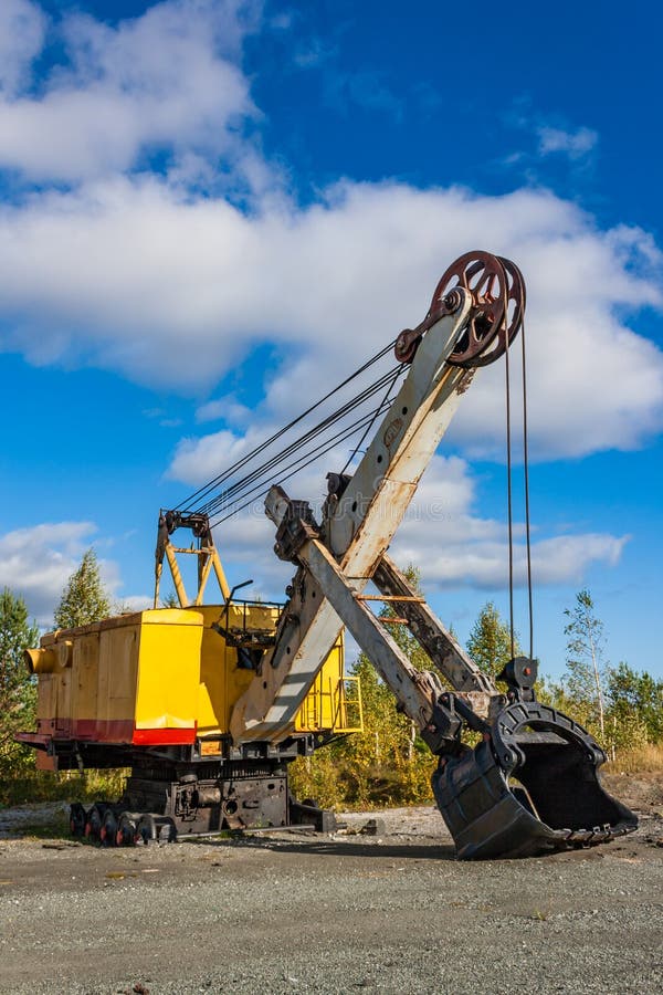 Old Dragline Excavator Stock Photos - Free & Royalty-Free Stock Photos ...