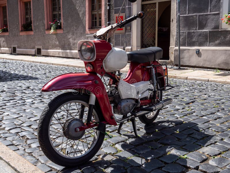 118 Oldtimer Moped Stock Photos - Free & Royalty-Free Stock Photos from ...