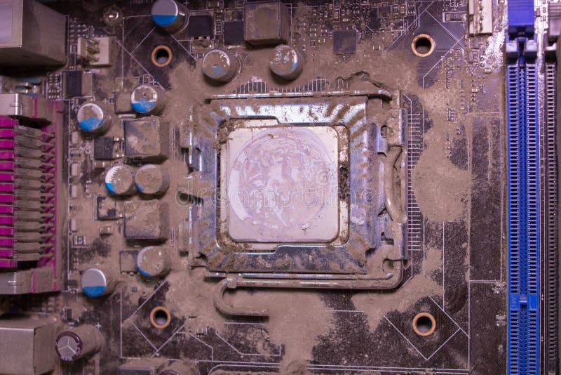 The Computer System Unit is Open,repair of an Old Broken Computer ...